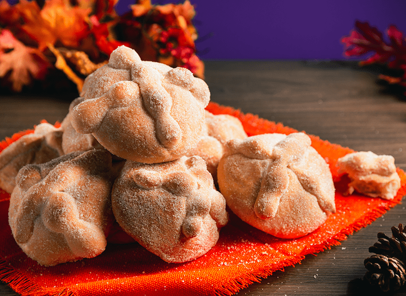 ¿Qué pan pones en tu altar? Conoce las variedades de pan de muerto
